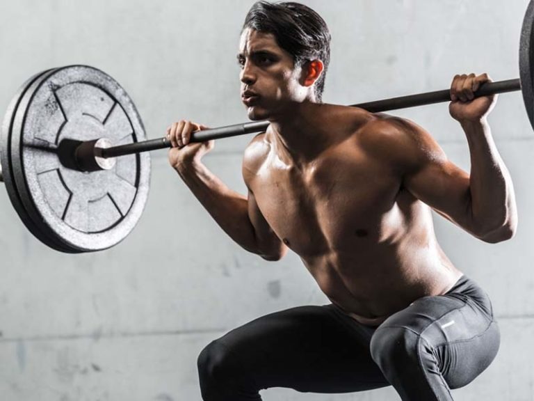 How to build muscles naturally | Muscle building tips 2020